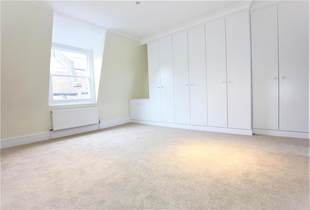 Flask Walk, Hampstead, NW3 2 bed flat - £2,296 pcm (£530 pw)