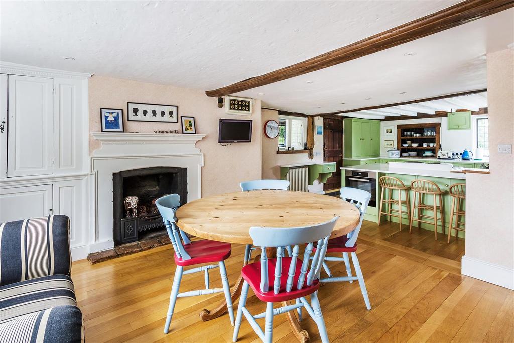 Slaugham, Haywards Heath 7 bed detached house - £2,500,000