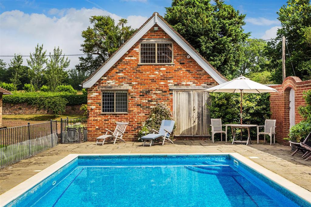 Slaugham, Haywards Heath 7 bed detached house - £2,500,000