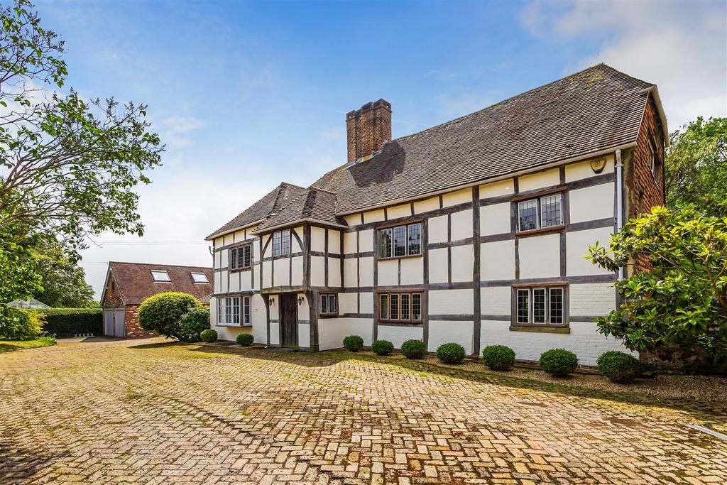 Slaugham, Haywards Heath 7 bed detached house - £2,500,000