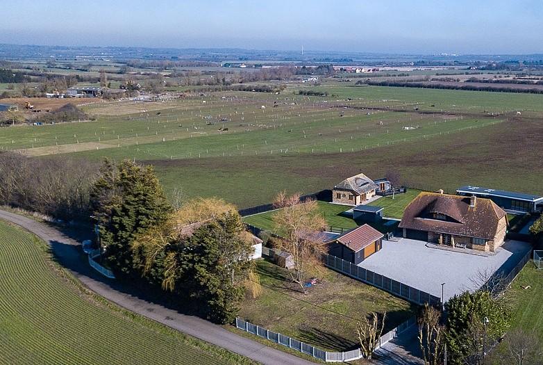 Harrow Lane, Bulphan, RM14 4 bed detached house - £1,650,000