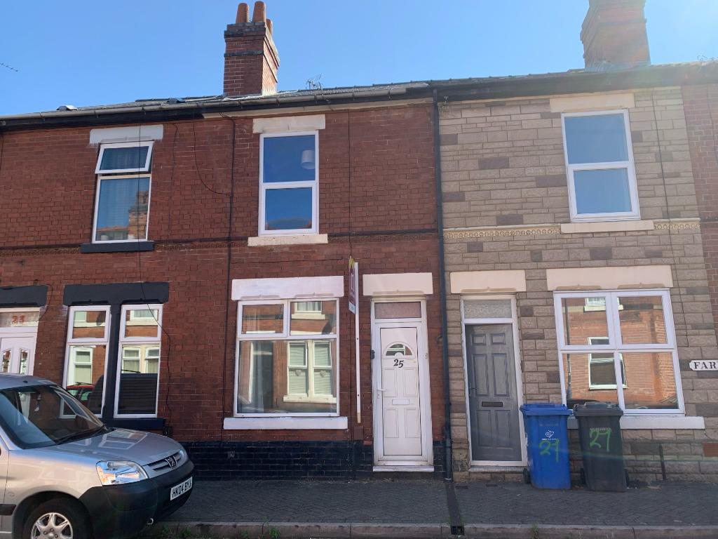 Farm Street, Derby, DE22 2 bed terraced house - £105,000