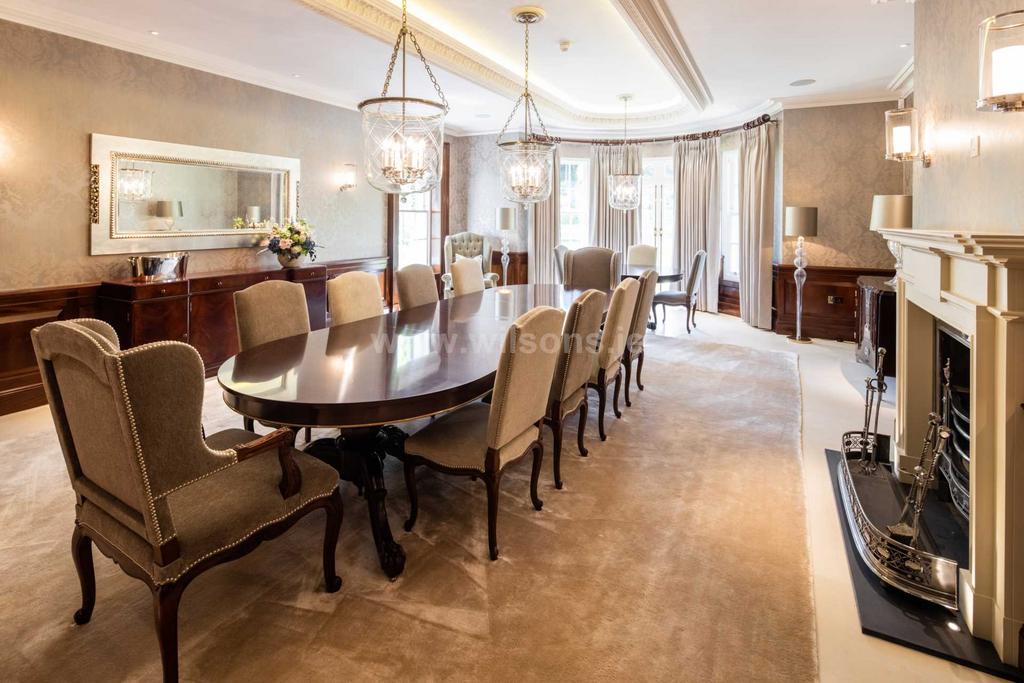 Trinity 9 bed manor house - £32,000,000