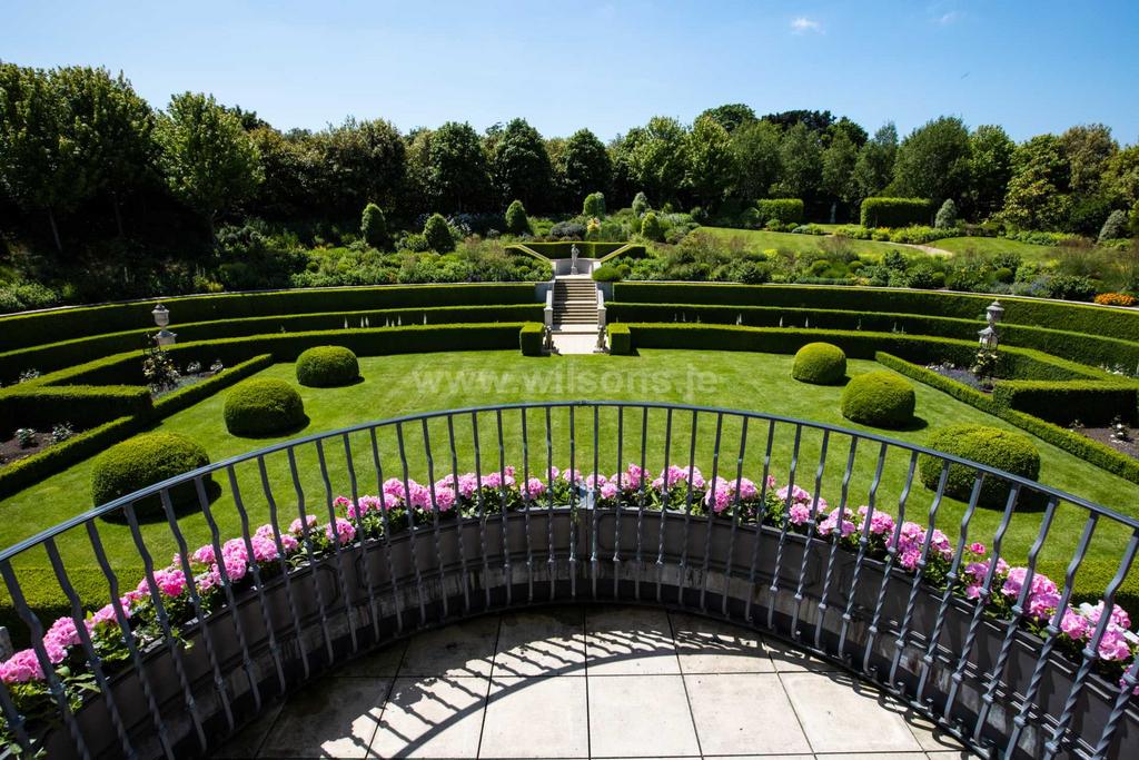 Trinity 9 bed manor house - £32,000,000