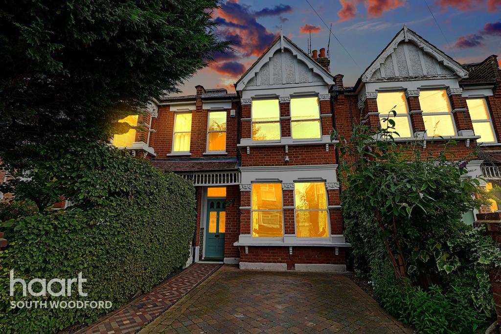 Gordon Road, South Woodford, London, E18 3 bed terraced house - £675,000