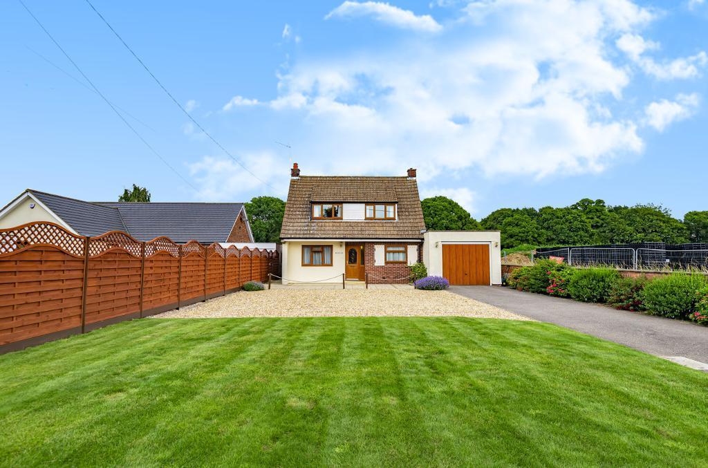 Folly Lane, Copdock, IP8 3JQ 4 bed detached house - £500,000