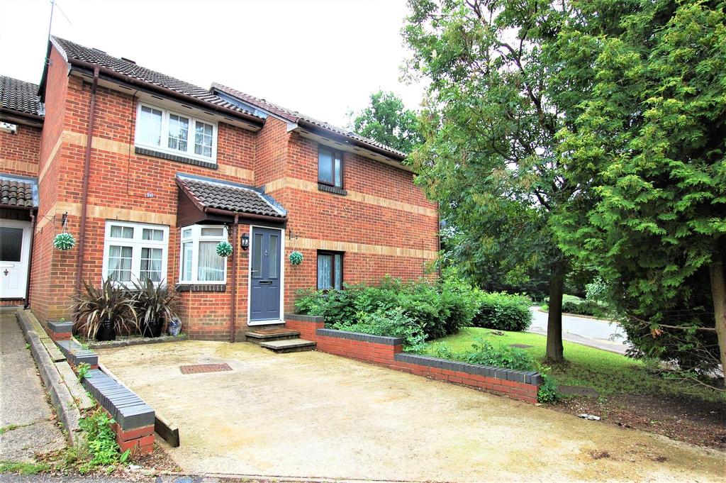 Hanover Walk, Hatfield 2 bed terraced house - £325,000