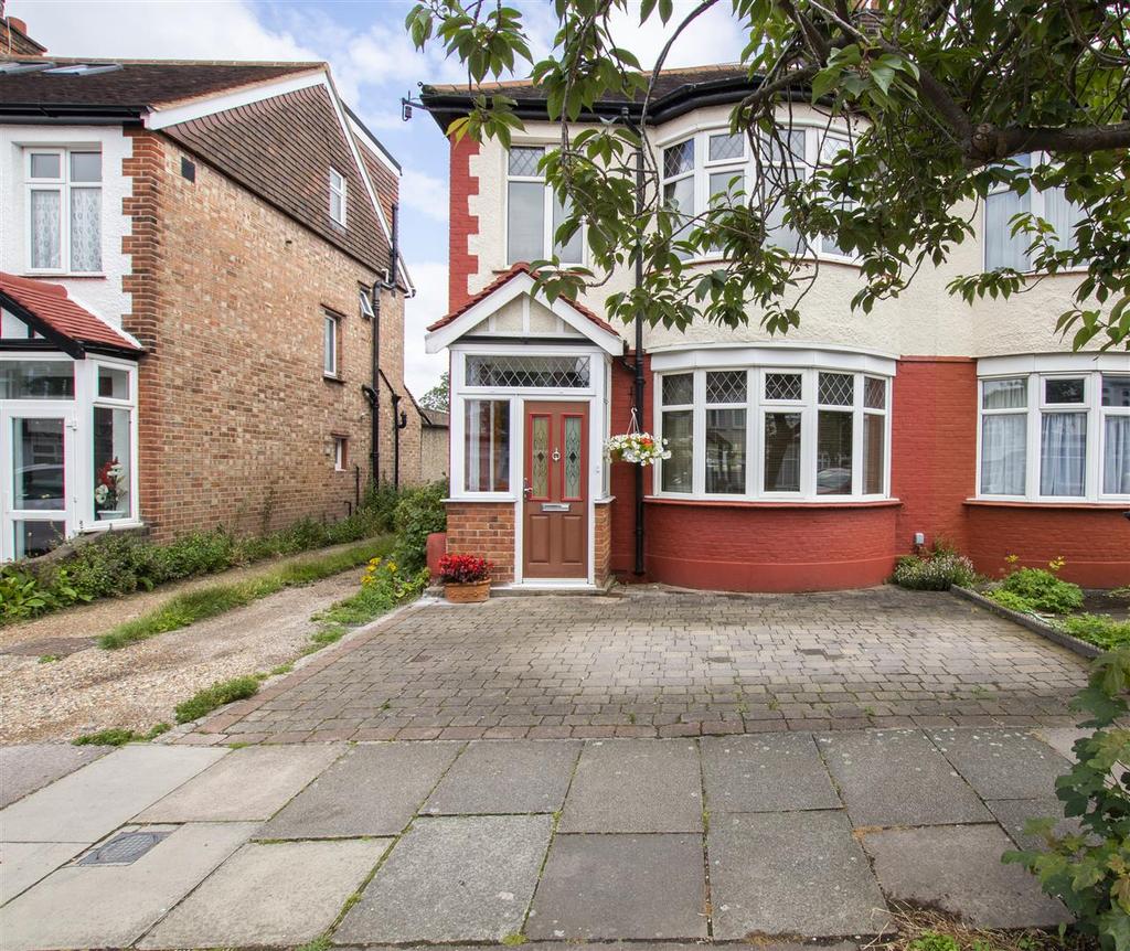 Monastery Gardens, Enfield 3 bed end of terrace house - £625,000