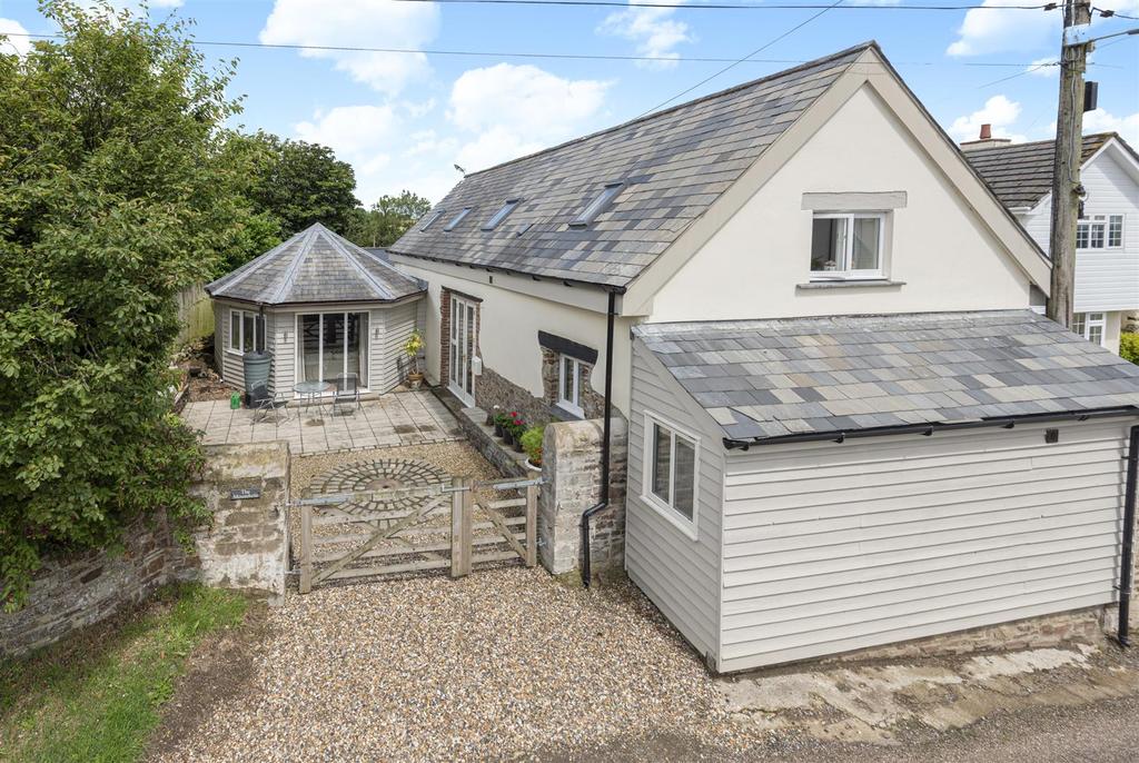 Harracott, Barnstaple 4 bed detached house - £575,000