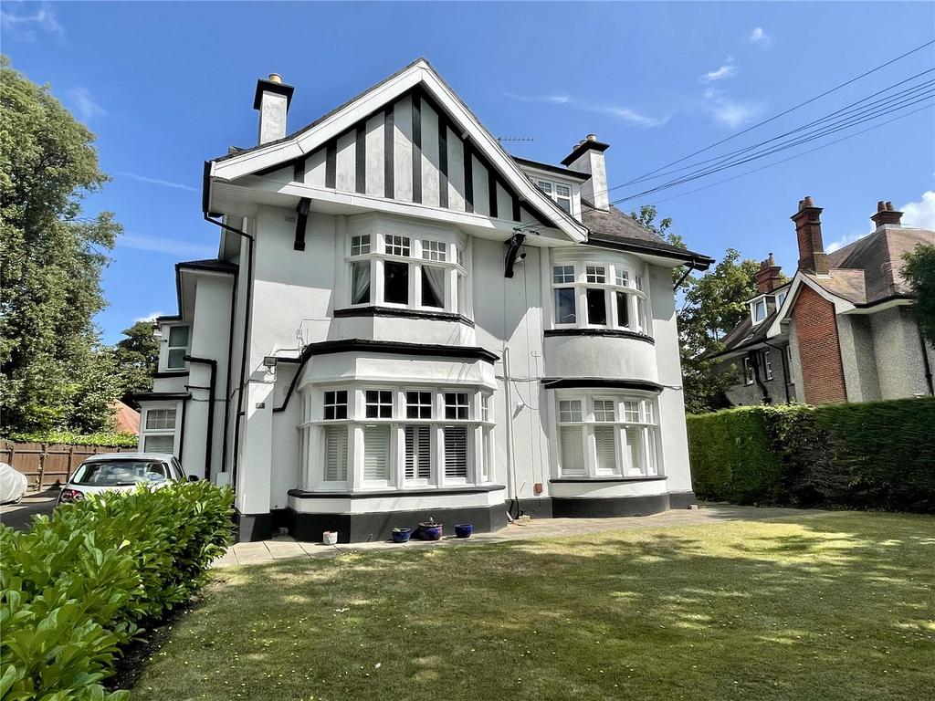 Milton Road, Bournemouth, BH8 1 bed apartment - £875 pcm (£202 pw)