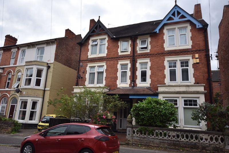 Burford Road, Nottingham 1 bed apartment - £550 pcm (£127 pw)