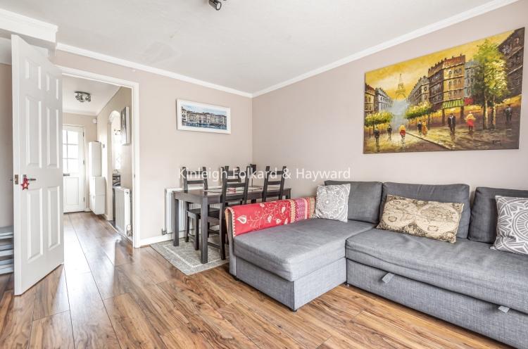 Gables Close London SE12 2 bed house - £1,400 pcm (£323 pw)