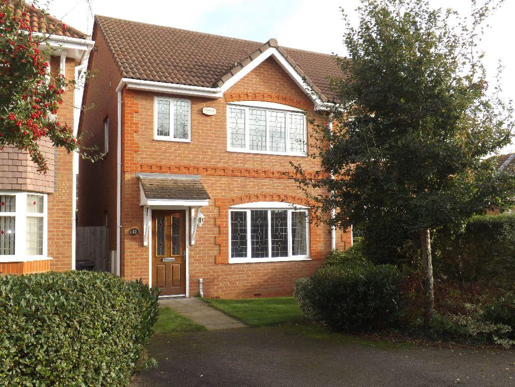 Hazelden Close Wollaston 3 Bed Semi Detached House £950 Pcm £219 Pw