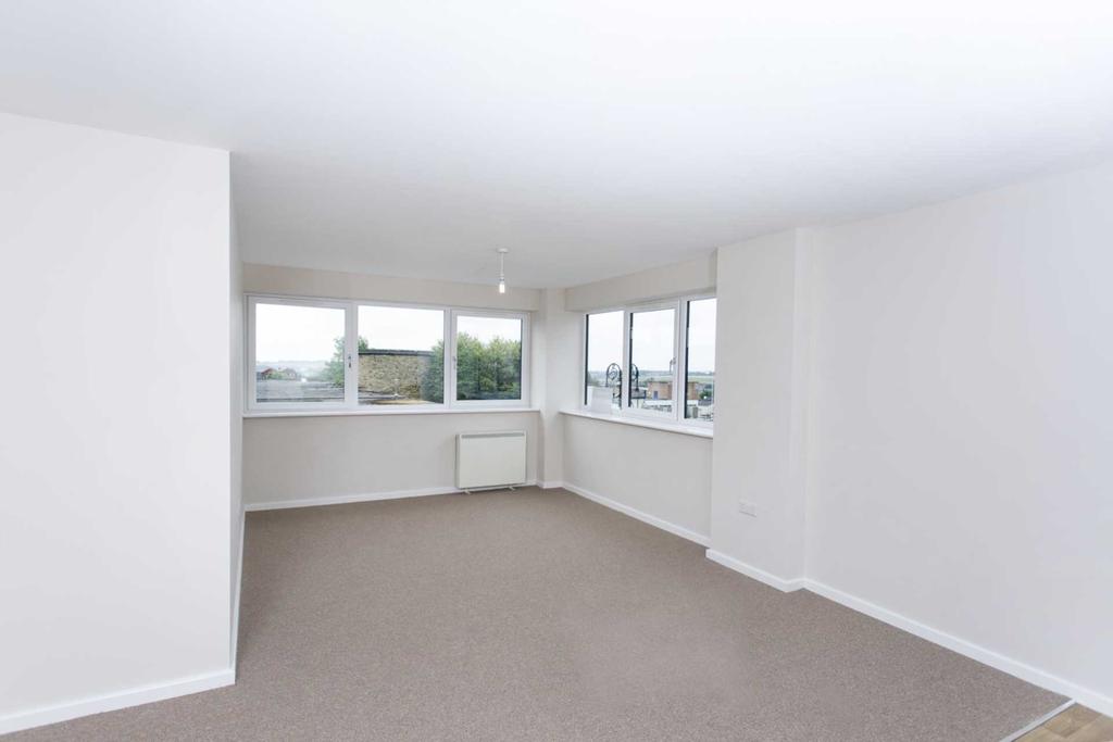 8 Milton House, Queen Street, Morley, LS27 9EB 2 bed apartment - £625 ...