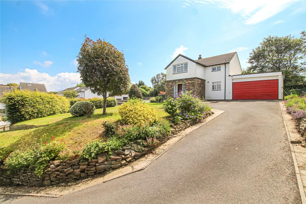 St Teresas Close Northam Bideford Ex39 4 Bed Detached House £