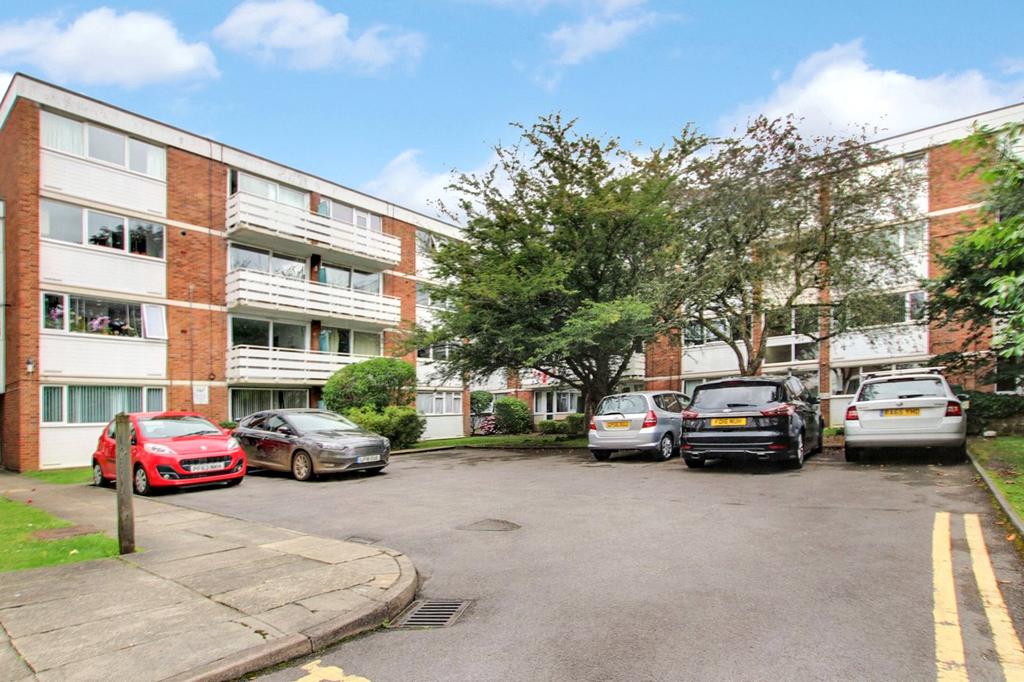 Bath Road, Reading, RG1 2 bed apartment - £195,000