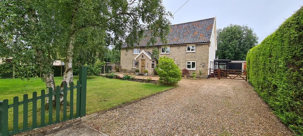 New Street, Fressingfield 4 bed detached house - £525,000