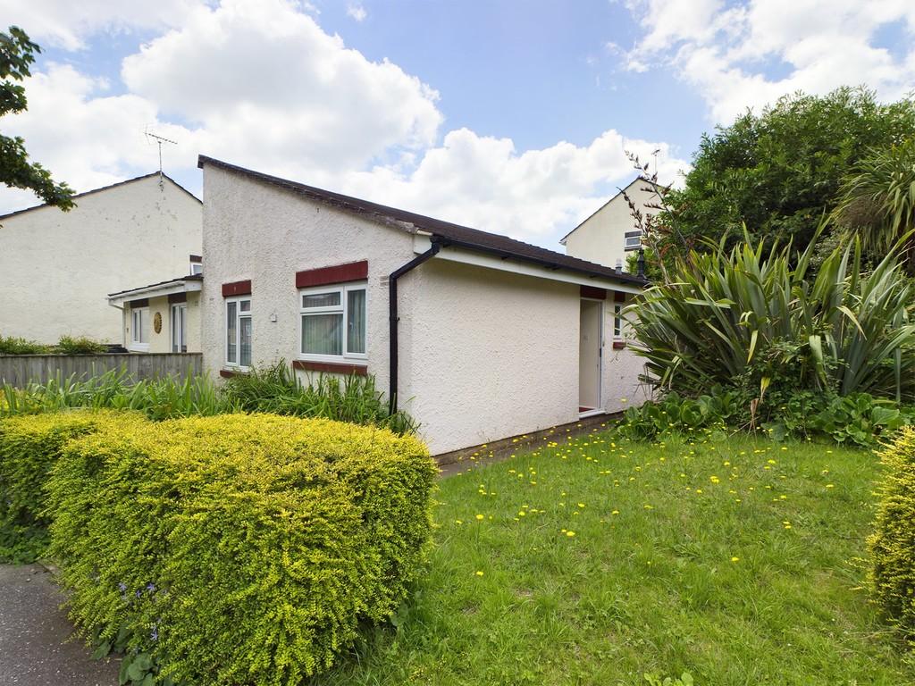 Chercombe Close Newton Abbot 2 Bed Semi Detached Bungalow £200 000