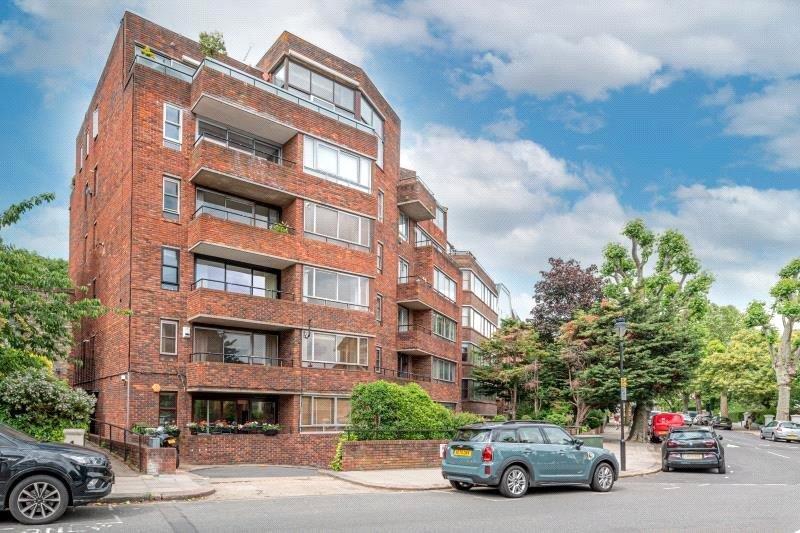 Steeles Road, London, NW3 2 bed apartment - £2,383 pcm (£550 pw)