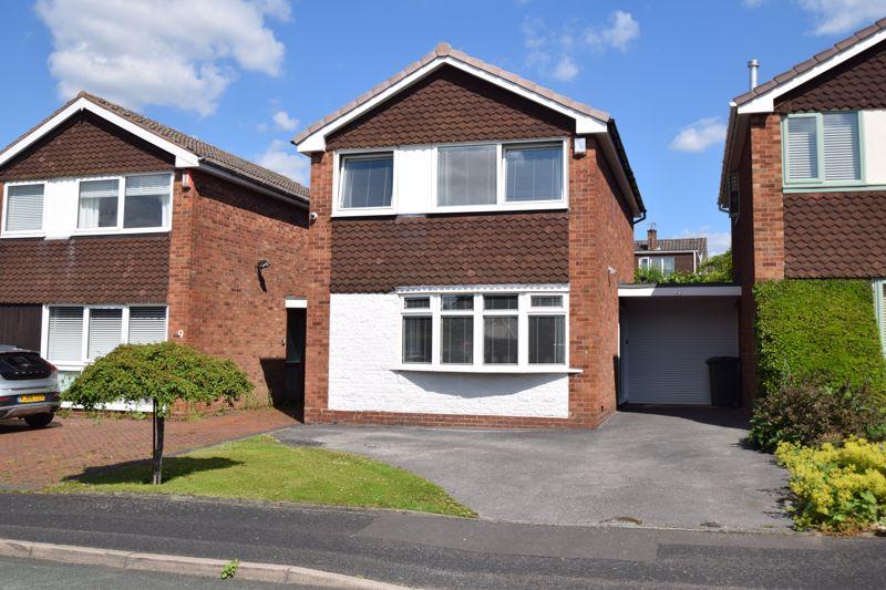Daffodil Place, Walsall, WS5 3DX 3 bed link detached house - £285,000