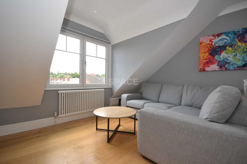 Addington Road, Reading, RG1 5PZ 2 bed apartment - £1,275 pcm (£294 pw)