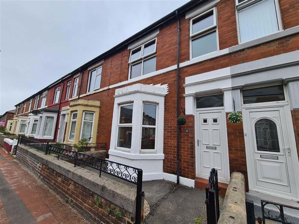 Laburnum Avenue, Wallsend, Tyne &... 3 bed terraced house - £169,950