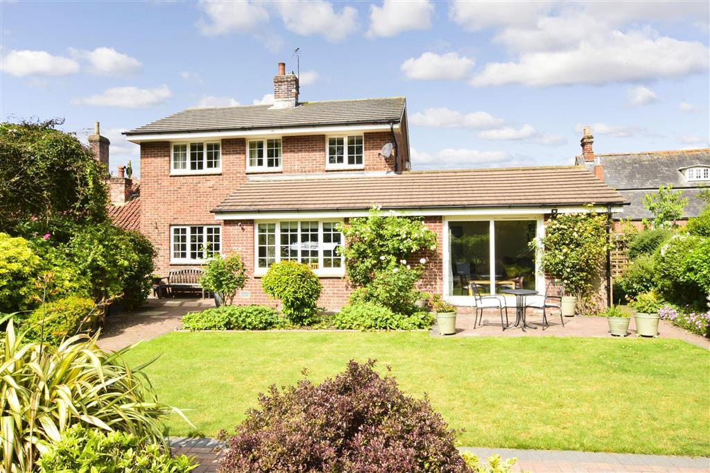 Newport, Isle of Wight 4 bed detached house - £525,000