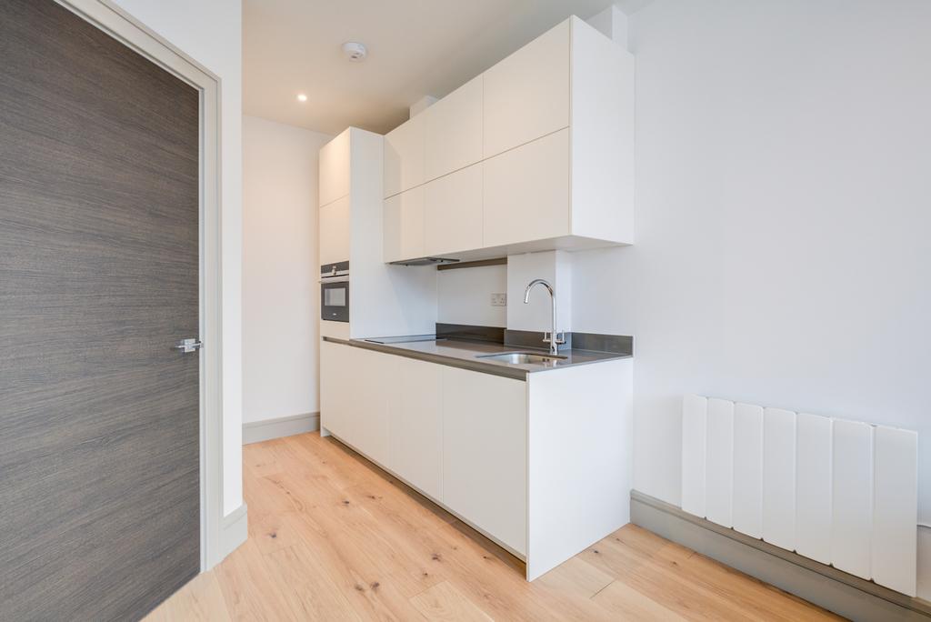 Broad House, HA2 7BJ 1 bed flat - £978 pcm (£226 pw)