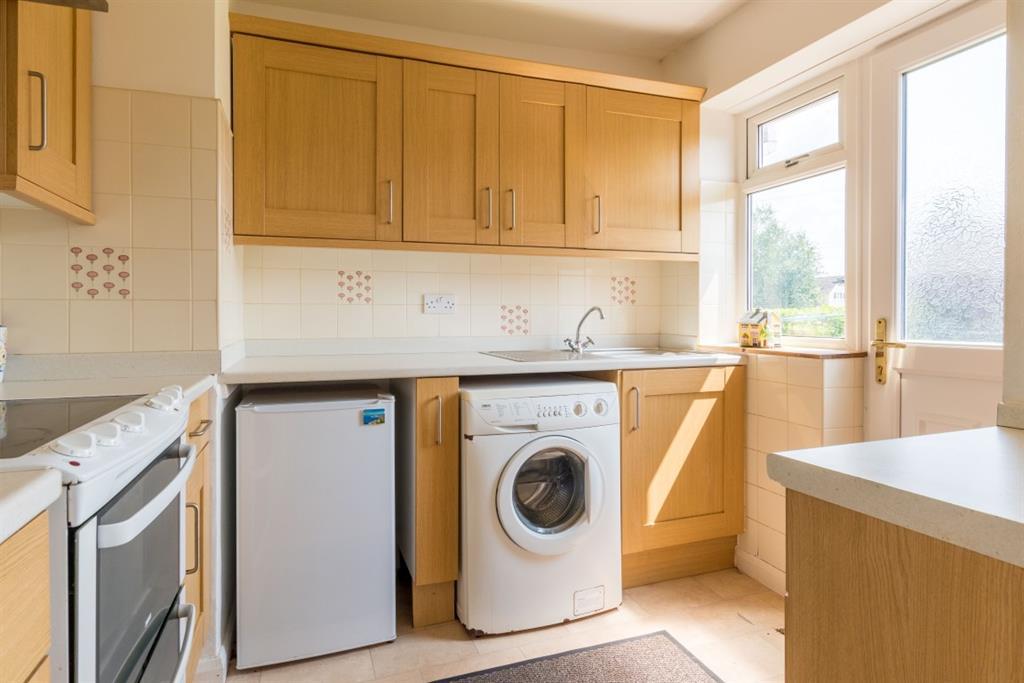 St Margarets Road, Horsforth, LS18 2 bed detached bungalow - £325,000