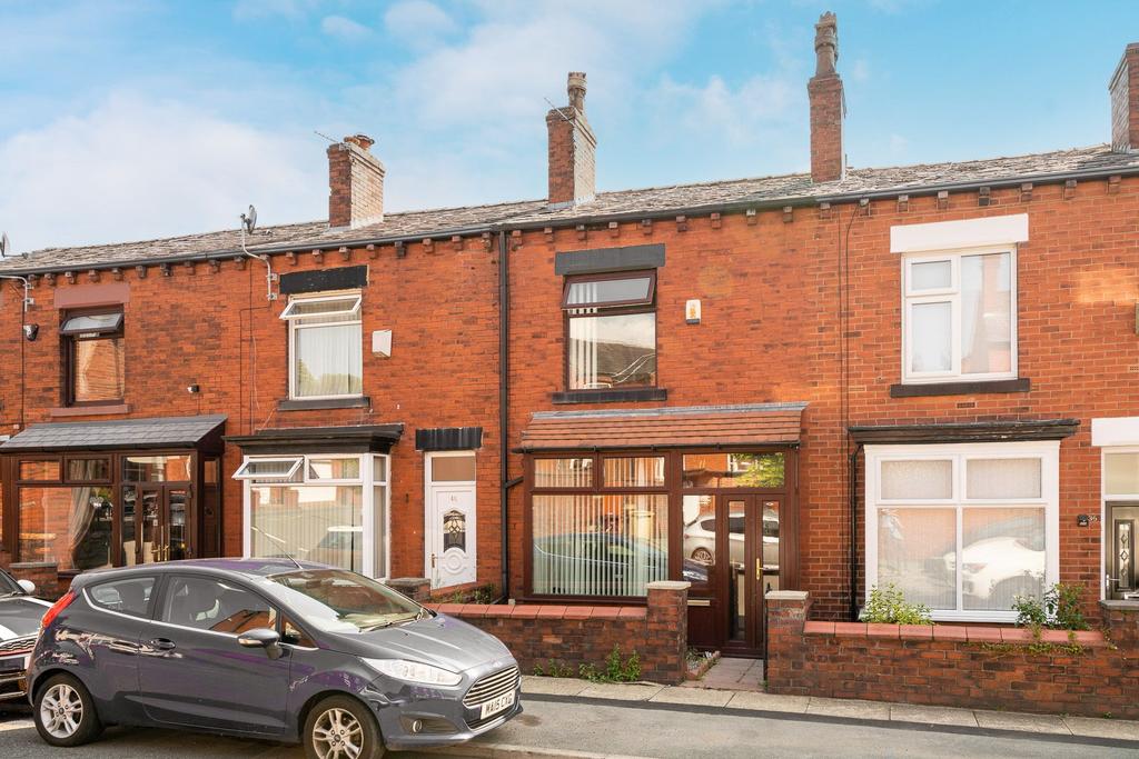 Poplar Avenue, Bolton, BL1 2 bed terraced house - £110,000