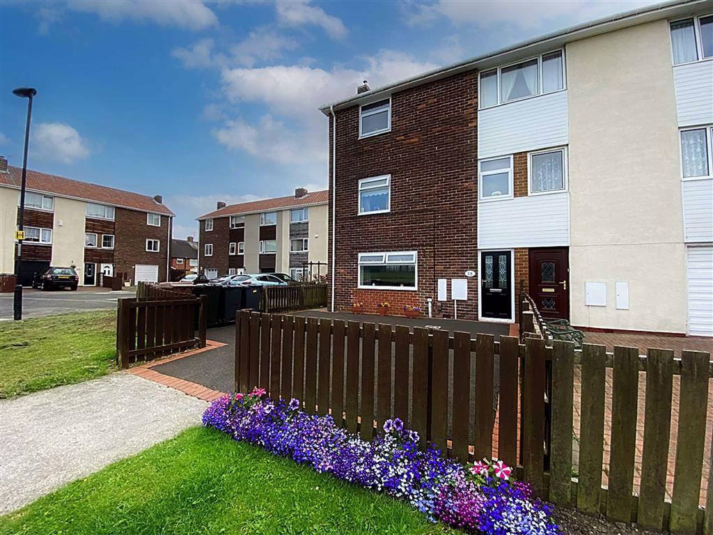 Purley Close, Howdon, Wallsend, NE28 3 bed terraced house - £149,950