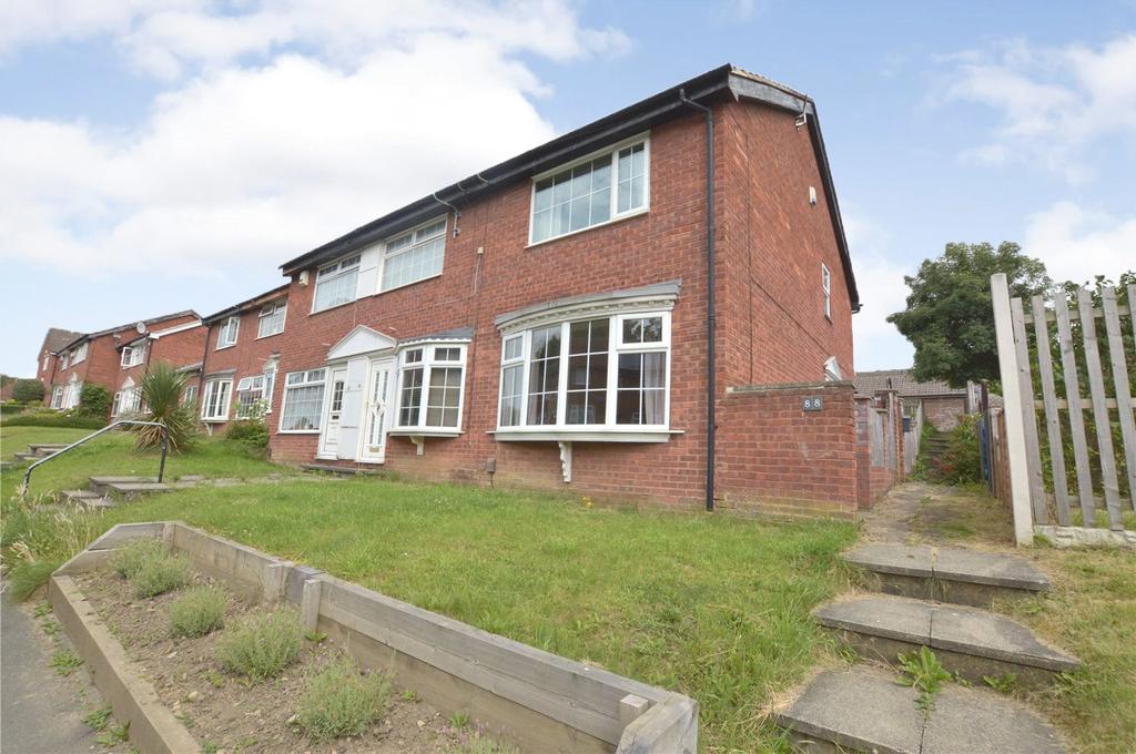 Allerton Grange Way, Leeds 2 bed townhouse - £190,000