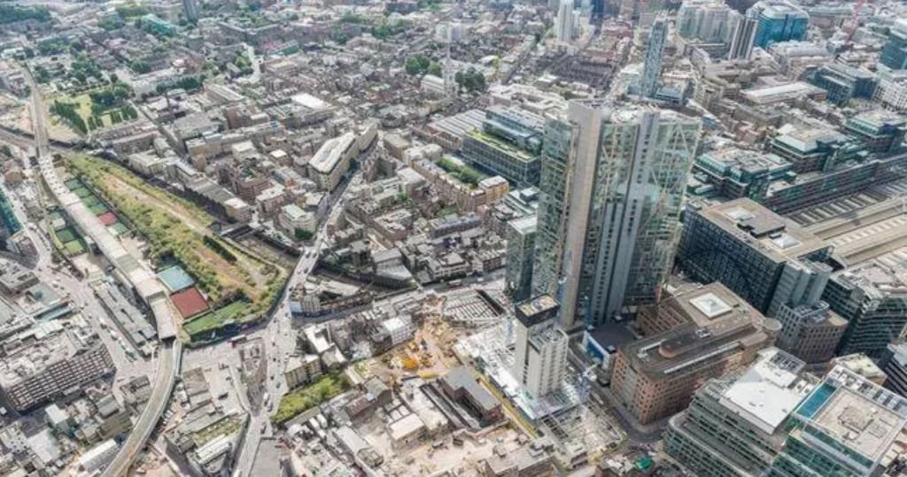 The Stage, Fairchild Place, London, EC2A 1 bed flat - £670,000