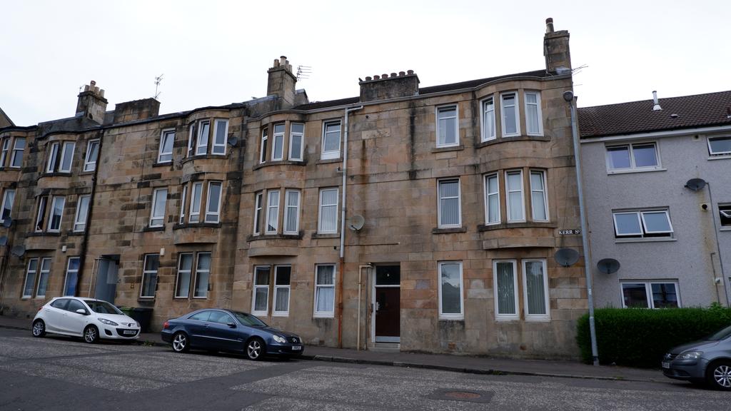 Kerr Street, Barrhead G78 1 bed flat - £49,950