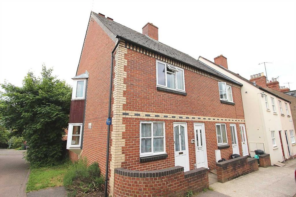 Sutton Gardens, Middle Street, Stroud 1 bed flat - £600 pcm (£138 pw)