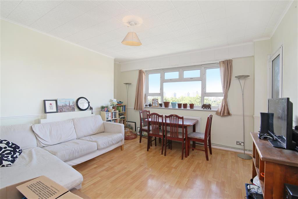 Penrose Street, London, SE17 3EA 3 bed flat - £400,000