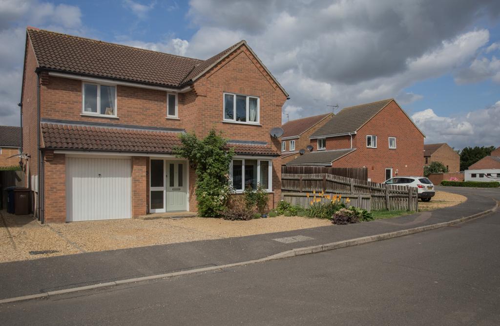 Redbarn, Turves, PE7 4 bed house - £315,000