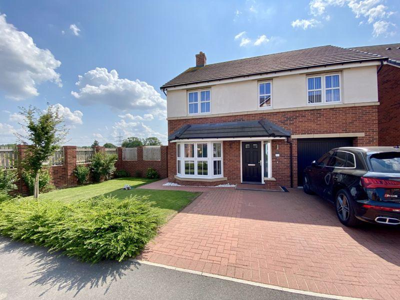 Elms Way, Yarm, TS15 9AZ 4 bed detached house - £380,000