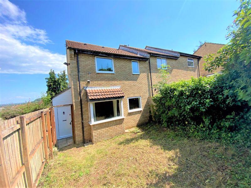 Caerau Lane Caerau Cardiff CF5 5JS 1 bed end of terrace house - £109,950