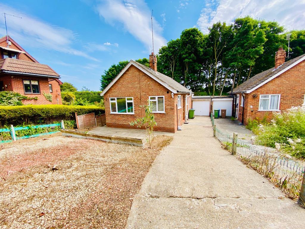 Tranmere Park, Hornsea 2 bed detached bungalow - £164,950