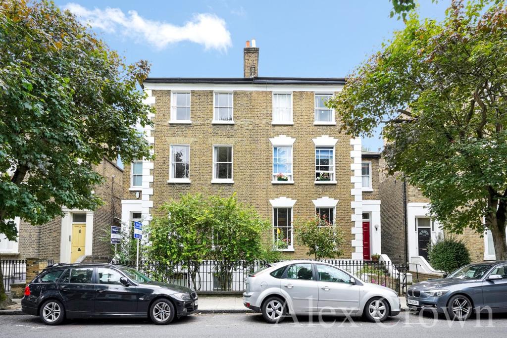 Englefield Road, Islington 3 bed flat - £1,300,000