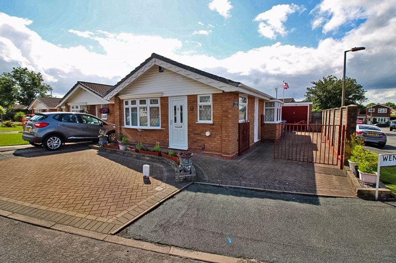 Wendell Crest, Wolverhampton 2 bed detached bungalow - £240,000