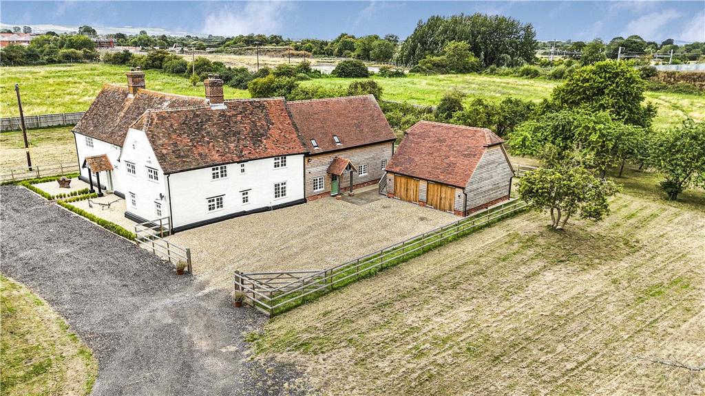 Grove Wick, Station Road, Grove... 6 bed detached house - £3,950 pcm (£ ...