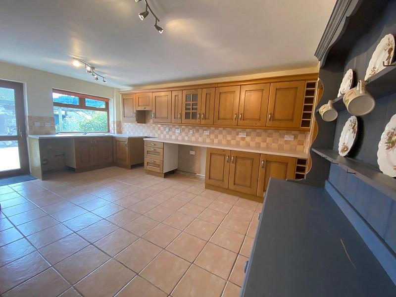 Mary Street, Treherbert, Treorchy... 3 bed end of terrace house - £139,995