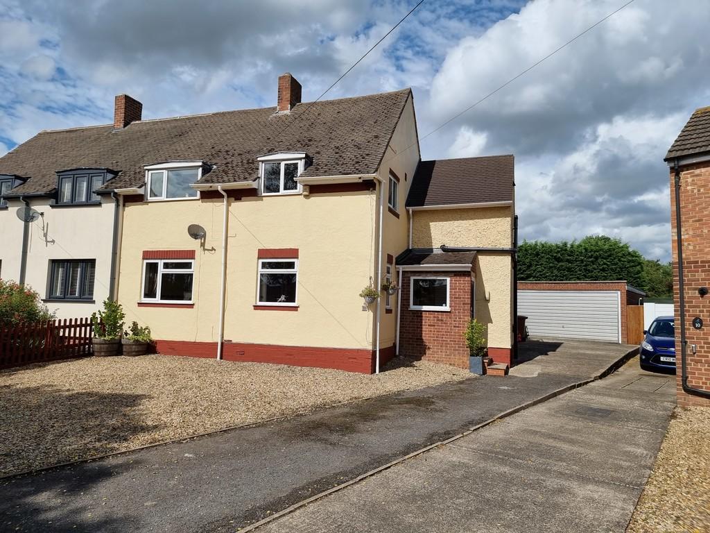 The Crescent, Asfordby 3 bed semi-detached house - £280,000