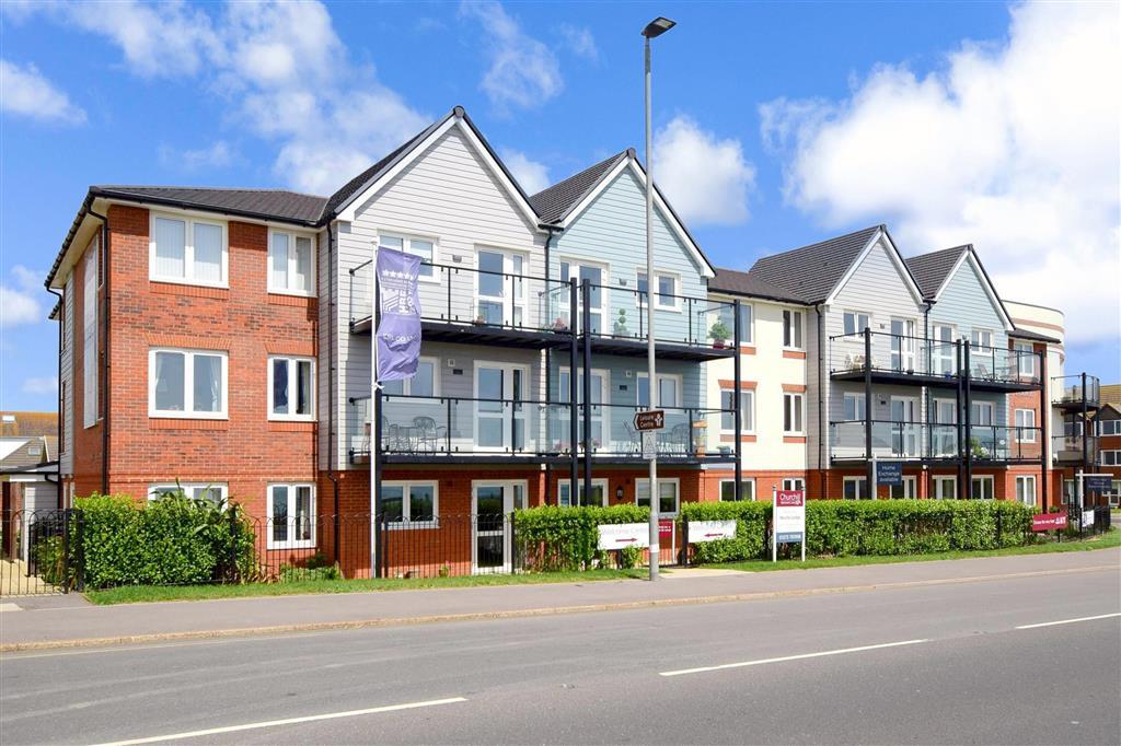 Rowe Avenue, Peacehaven, East Sussex 1 bed flat - £303,950