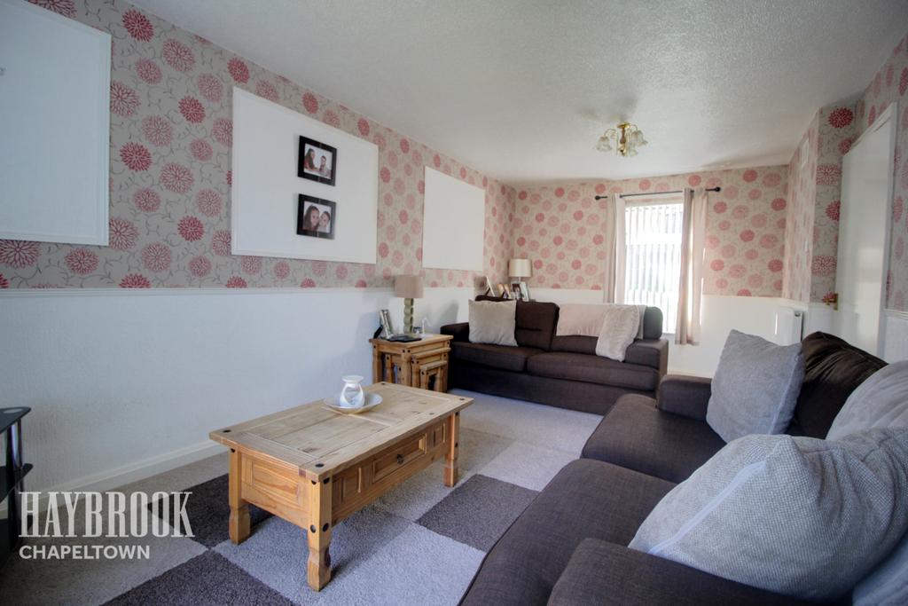 Longley Hall Road, Longley 3 bed townhouse - £110,000