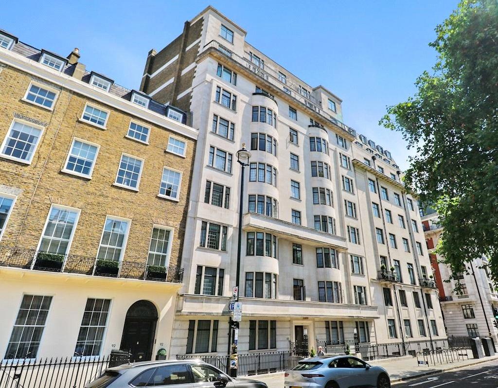 88 Portland Place, London, W1B 2 bed apartment - £1,000,000