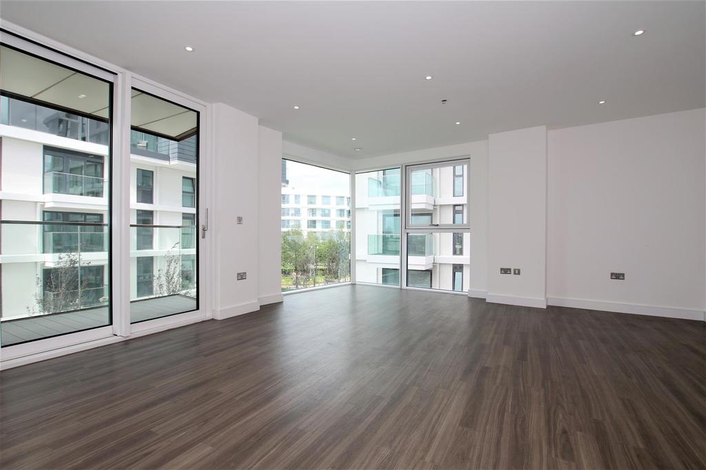 Pinto Tower, Nine Elms, London 2 bed flat - £875,000
