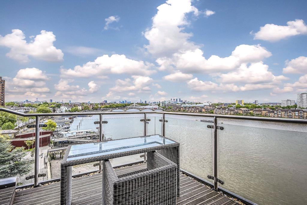 Chelsea Wharf, 15 Lots Road, London 3 bed flat - £11,483 pcm (£2,650 pw)